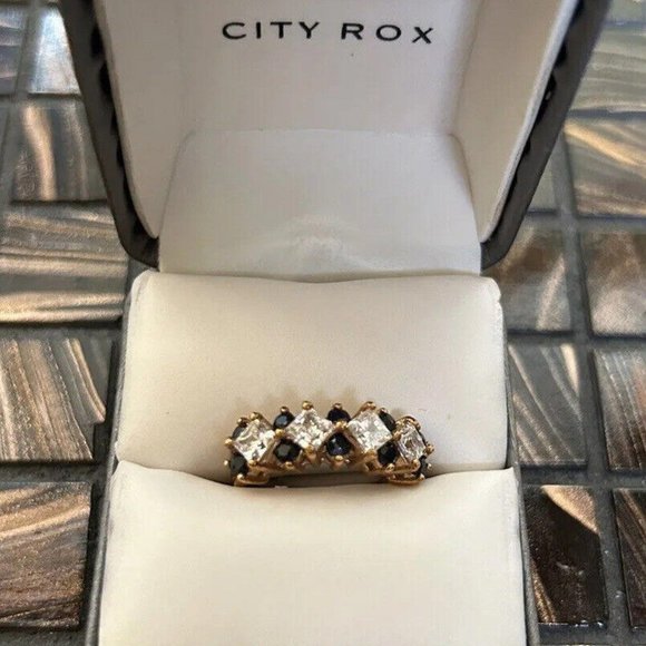 Jewelry | Great Gift Beautiful City Rox Crystal Black Goldtone Wedding ...